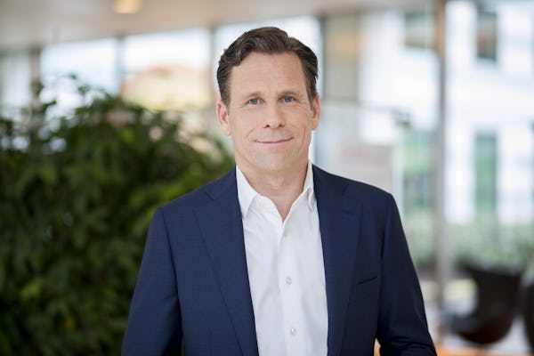 Knibbe (NN) over de staat van het schade- en levenbedrijf en gerucht ...